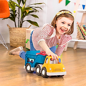 Battat- Wonder Wheels- Toy Carrier Truck & 2 Toy Cars – Toy Truck Playset For Kids, Toddlers – Pretend Play- Recyclable Materials – 1year +