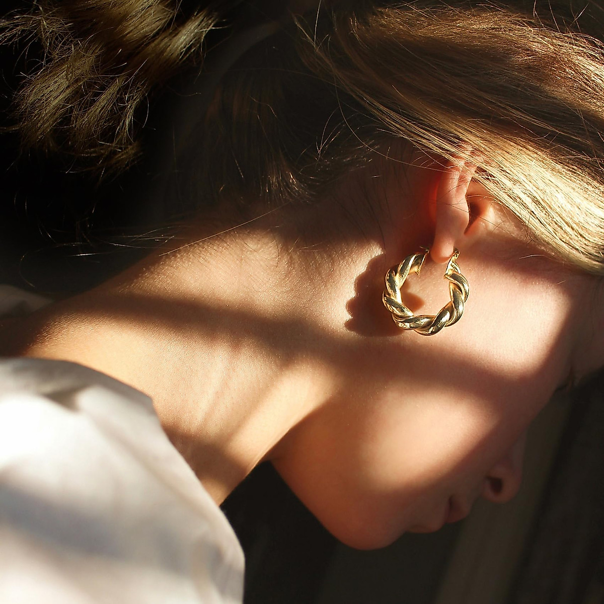 Twisted Gold Hoop Earrings for Women, Thick Chunky Hoops Hypoallergenic Vintage Twist Earings Big