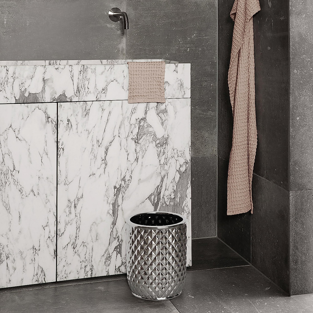 Motifeur Bathroom Wastebasket - Ceramic Decorative Trash Can (Pineapple Pattern, Silver Grey)