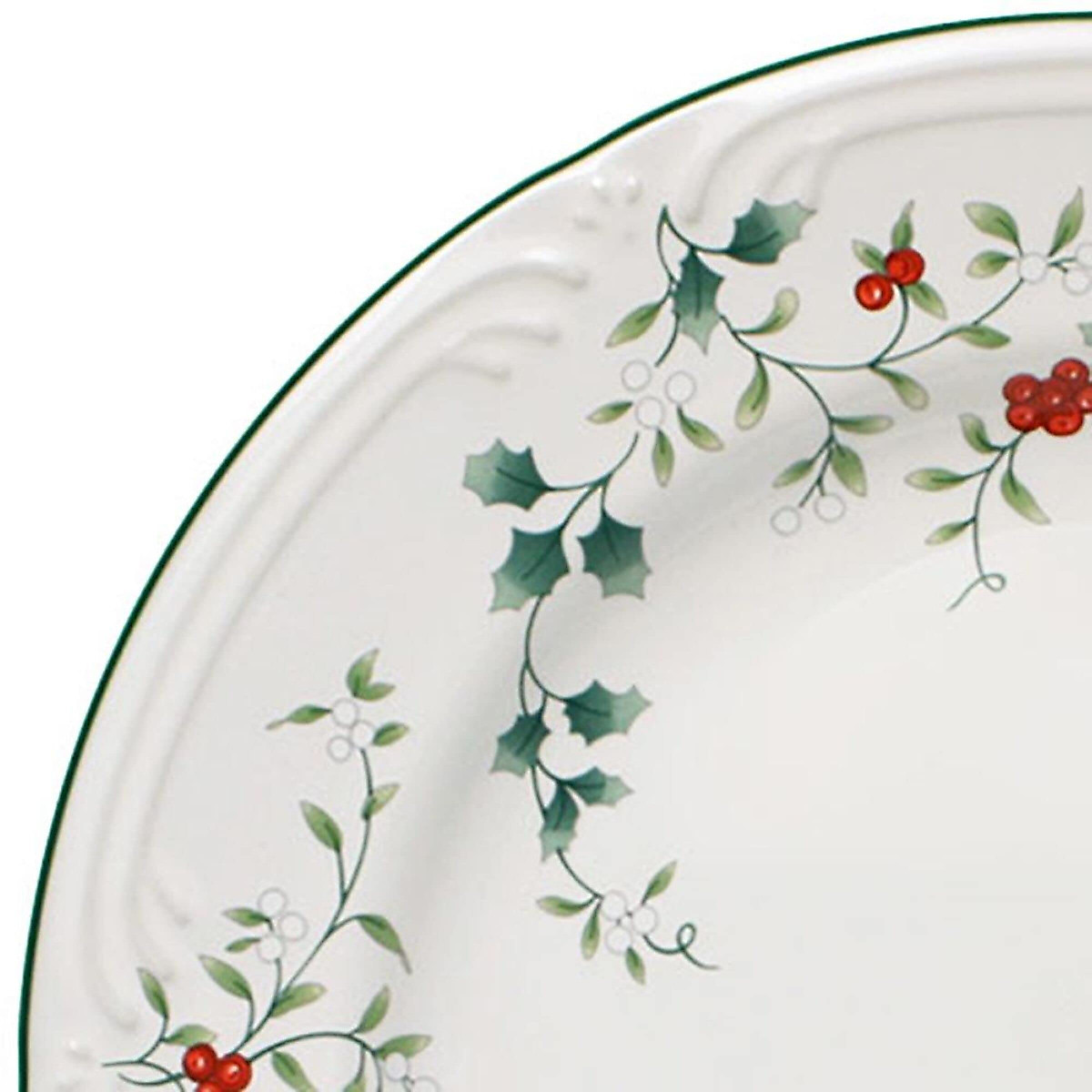 Pfaltzgraff Winterberry 10-1/2-Inch Dinner Plates, Set of 4