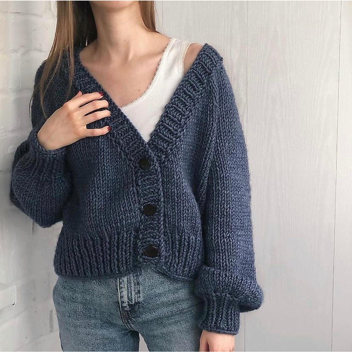 Estako Megastar, 75% Acrylic 25% Wool yarn, Soft, Chunky Bulky weight #5 for Crochet and Knitting 3.52 Oz (100g) / 120 Yrds (110m) (60187-White)