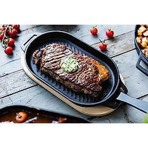 Ooni Cast Iron Grizzler Plate - Griddle Cast Iron Pan - Cast Iron Cookware with Removable Handle - Cast Iron Griddle - Pre-Seasoned Oven Safe