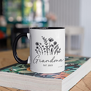 Christmas Gifts for First Time Grandparents - Grandparents Baby Announcement Gifts Est 2025, Pregnancy Announcement For Grandparents Mug Set, Promoted To Grandparents, New Grandma And Grandpa Mugs