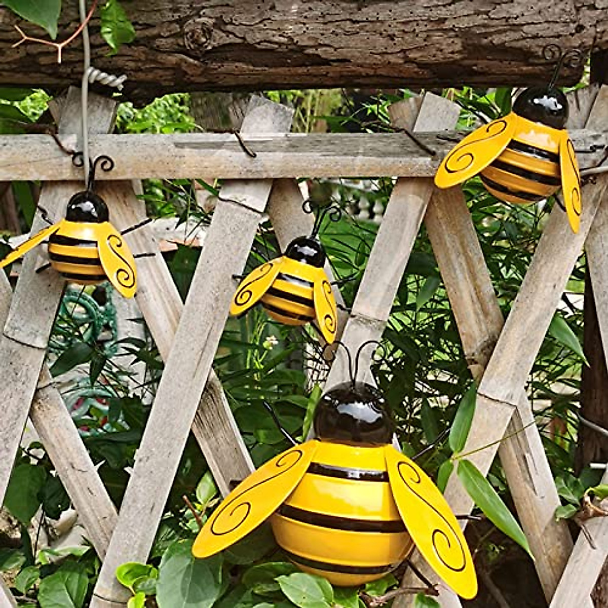 MACLARONX Metal Bumble Bee Yard Art Wall Decor, 4 Pcs 3D Iron Bumblebee for Whreath Rustic Fence Outdoor Garden Accents Sculpture Hanging Decorations Lawn Home Indoor Ornaments