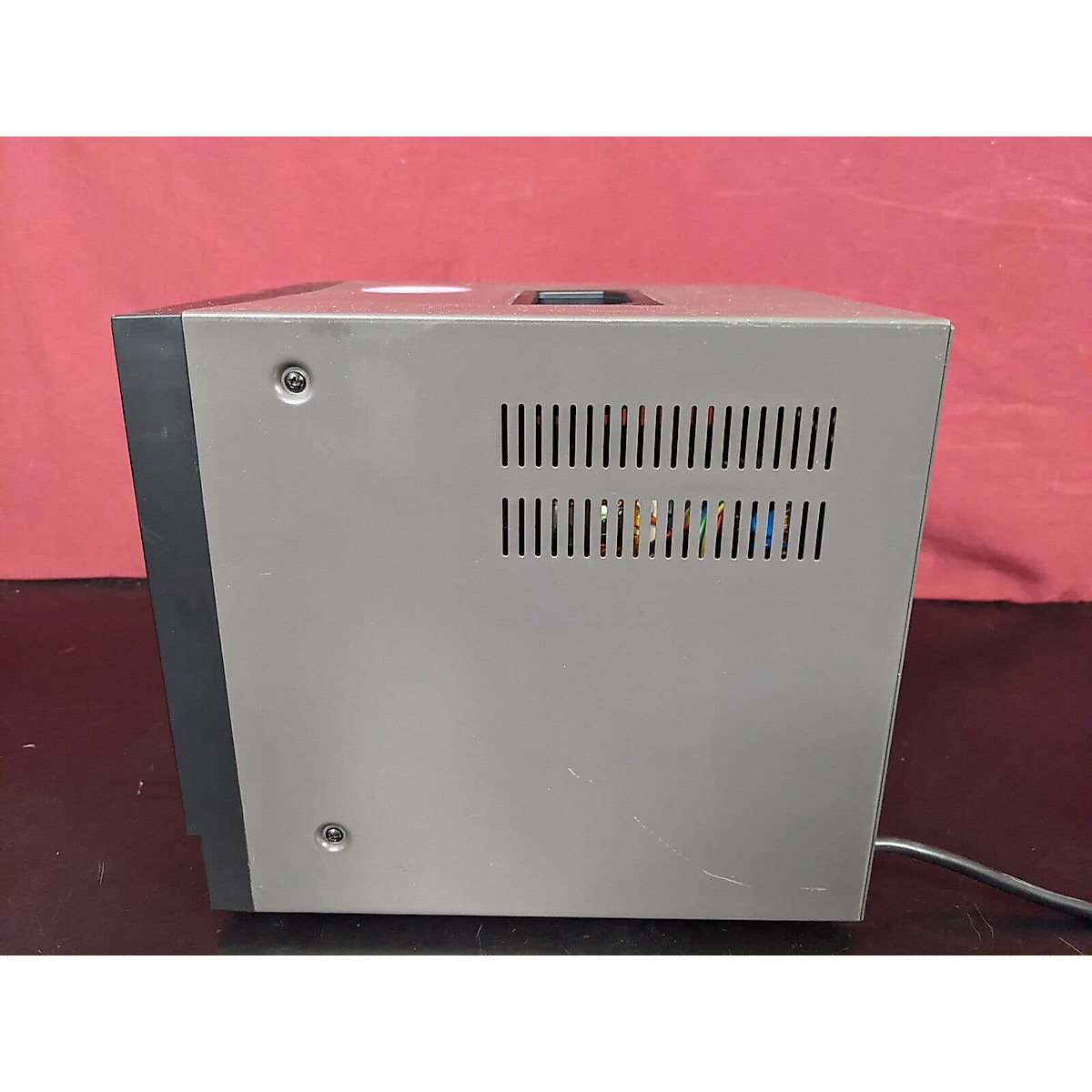 CEM-09 9" Black and White CRT Video Monitor/B/W / 230V 50HZ / European Plug