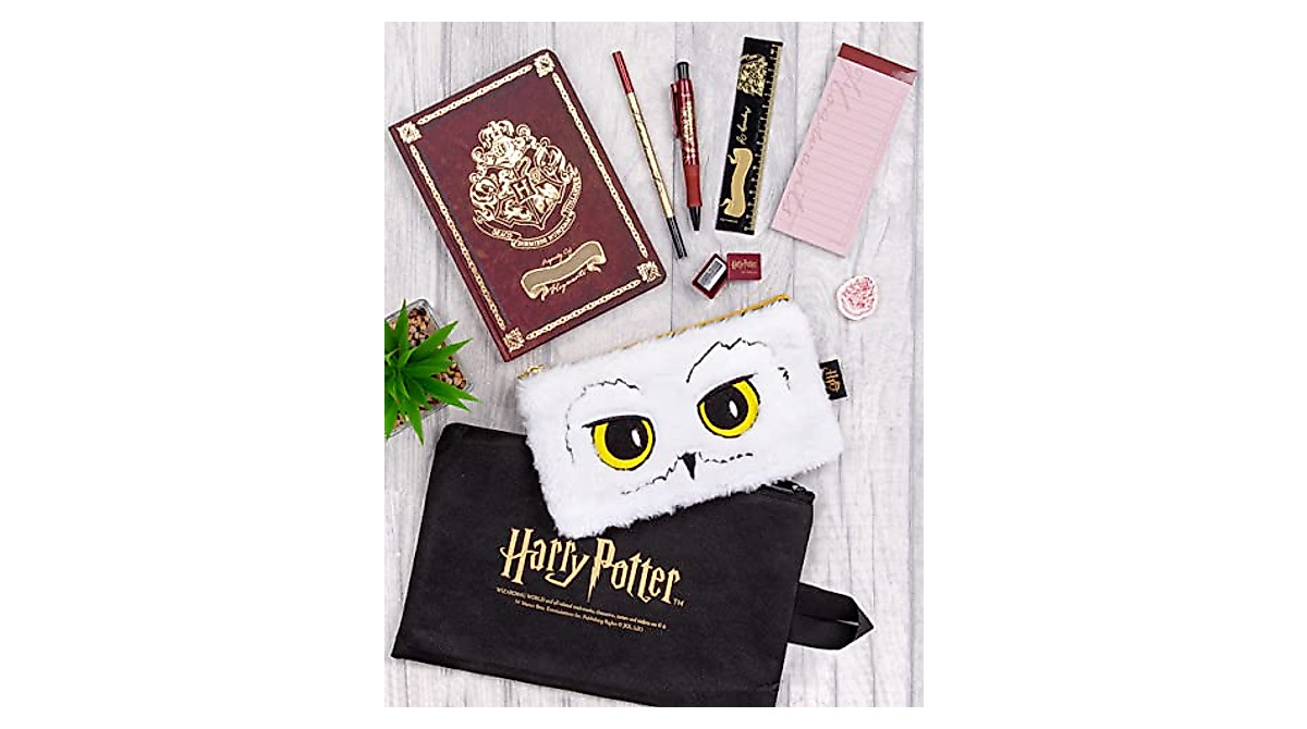 Harry Potter A5 Stationery Set - Hogwarts Essentials