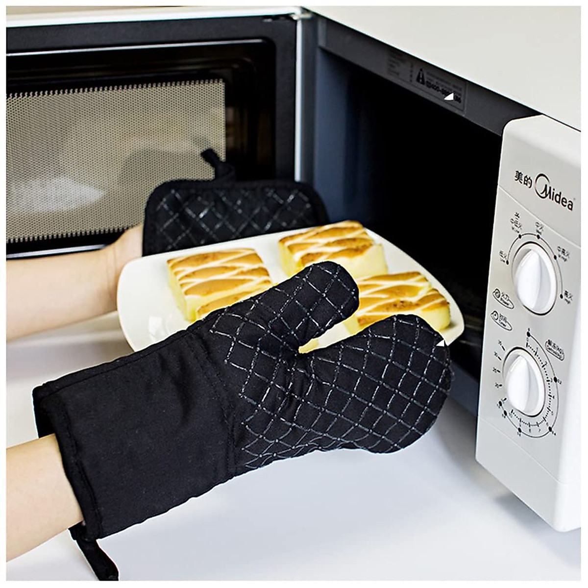 4pcs Oven Mitts and Pot Holders, BetterJonny Extra Long Oven Gloves High Heat Resistant Ovenmitts Potholders with Non-Slip Silicone Surface
