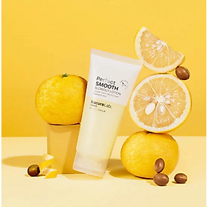 NATURELAB. TOKYO Perfect Smooth Blowout Lotion: Heat and Color Protection, Control Unruly Hair, Detangle, and Hydrate for Smooth, Sleek Hair I 4 FL OZ / 120ml