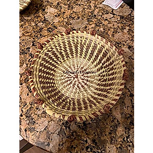 Sweetgrass Bowl Basket with Pine Knowts