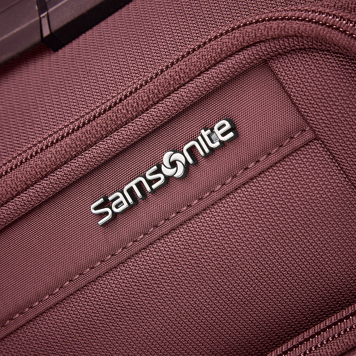Samsonite Lineate DLX Softside Expandable Luggage with Spinner Wheels, Merlot, Medium Checked