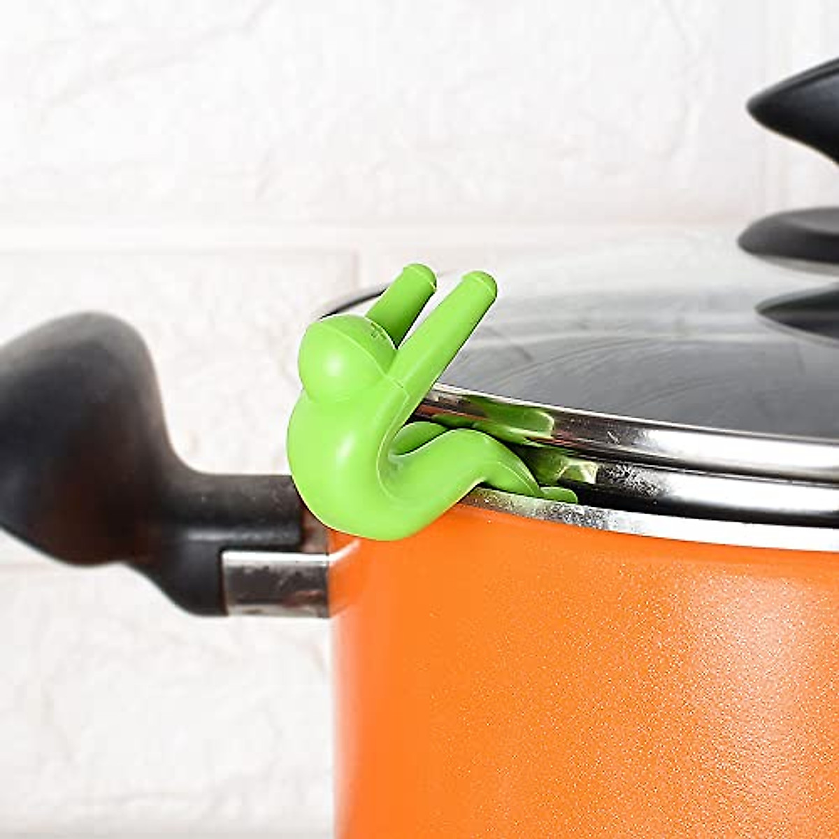 Gymqian pcs pot lid holder silicone,Splash Cover Lifter for Stock Pot Kitchen Restaurant Tools,Soup Pot Heat Dissipation