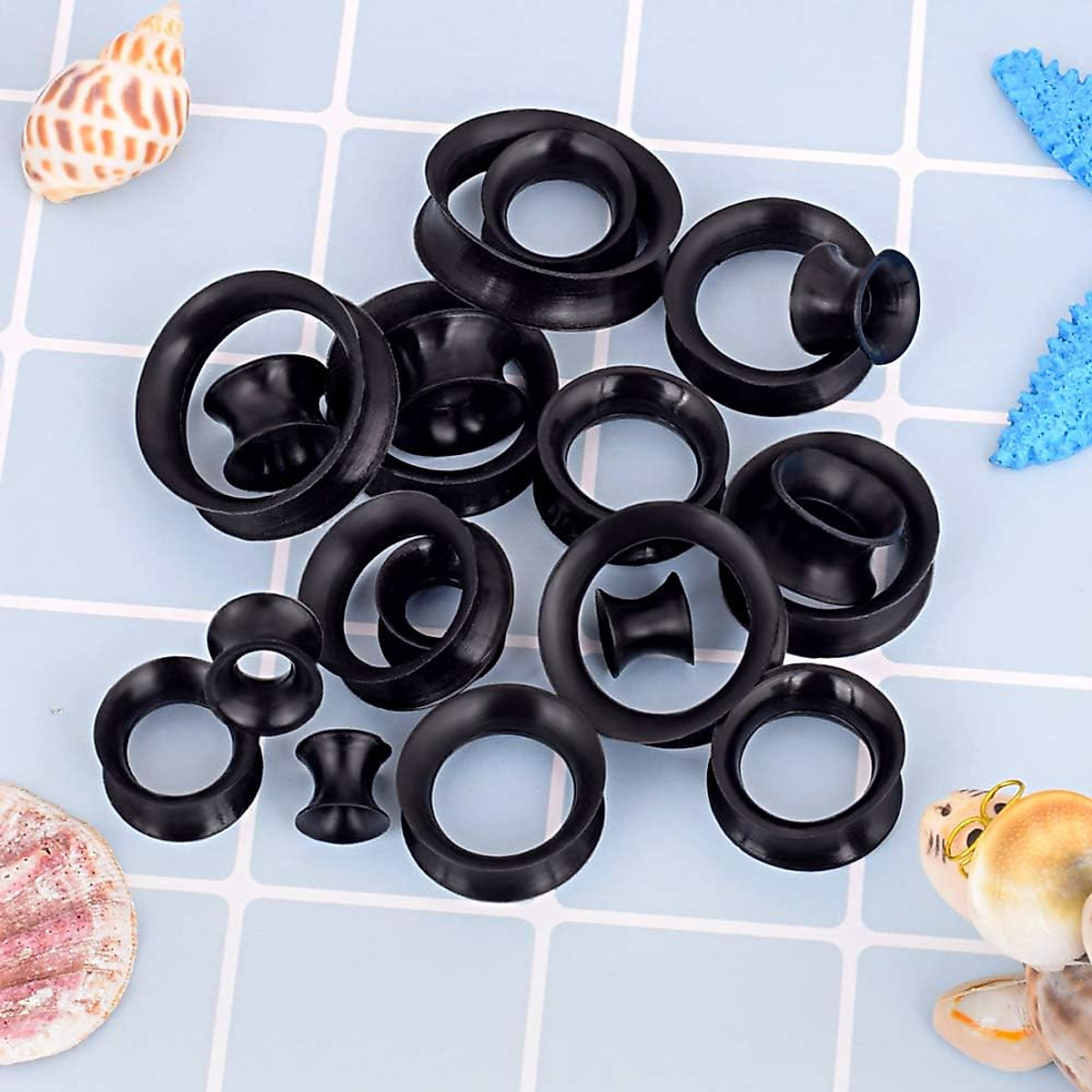 Qmcandy 2 Pair Black Thin Silicone Flexible Ear Skin Hollow Tunnels Plugs Earlets Piercing 00g