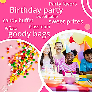 Chiclets Gum - Assorted Colors & Flavors Chewing Gum - Chicklets Gum Bulk Package - Vending Machine Refills 2.4 lb