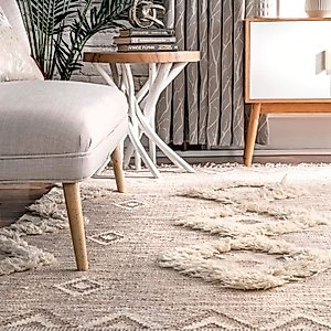 nuLOOM Savannah Moroccan Tasseled Wool Area Rug, 4x6, Beige