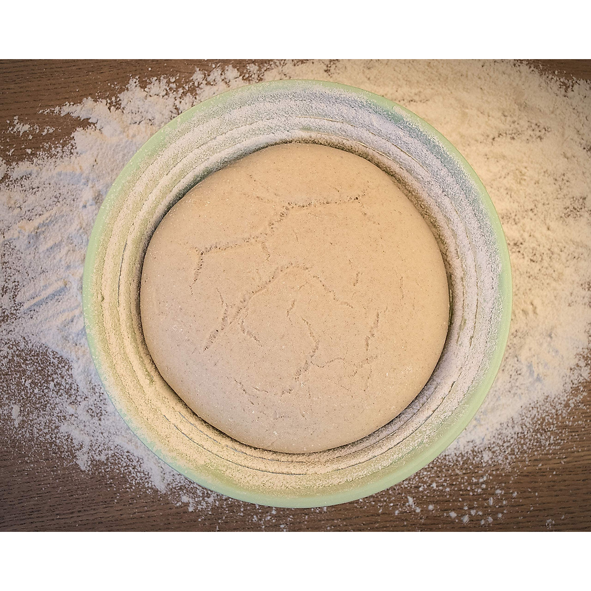 9 Inch Banneton Bread Proofing Basket - Plastic Banneton Sourdough Proofing Basket for Bakers - Anti stick Baskets for Bread Baking - Easy Removal of sticky dough