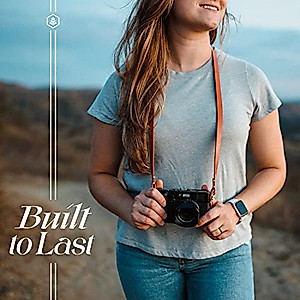 Evergreen Genuine Leather Minimalist Neck Shoulder Slim Camera Strap (Tan)