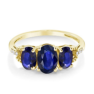 Gem Stone King 10K Yellow Gold Oval Blue Sapphire and Diamond Women Engagement Ring (4.23 Cttw, Available In Size 5, 6, 7, 8, 9)