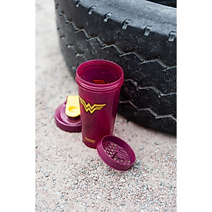 Smartshake Lite Justice League Protein Shaker Bottle 800ml – DC Comics Wonder Woman Water Bottle, Leakproof BPA Free Gym Shaker Bottle for Protein Shakes And Protein Powder, Wonder Woman