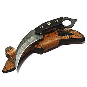Custom Handmade Damascus steel EDC Karambit hunting knife with black horn handle.