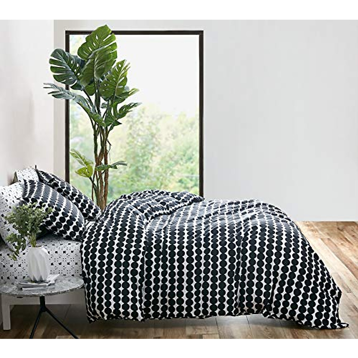 MARIMEKKO - King Duvet Cover Set, Cotton Bedding with Matching Shams & Button Closure, All Season Home Decor (Rasymatto Black, King)