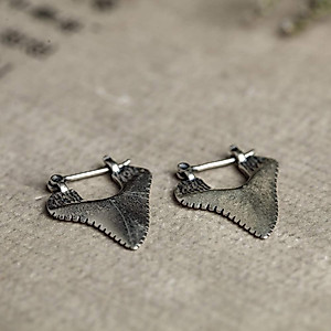 925 Sterling Silver Earrings Women's Vintage Accessories Large Version of Exaggerated Zigzag Shark Teeth Studs Personality Fashion Creative Gift Trend Old Craft