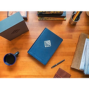 Bíblia De Estudo Thomas Nelson - Azul Encadernação de couro – 15 janeiro 2023…