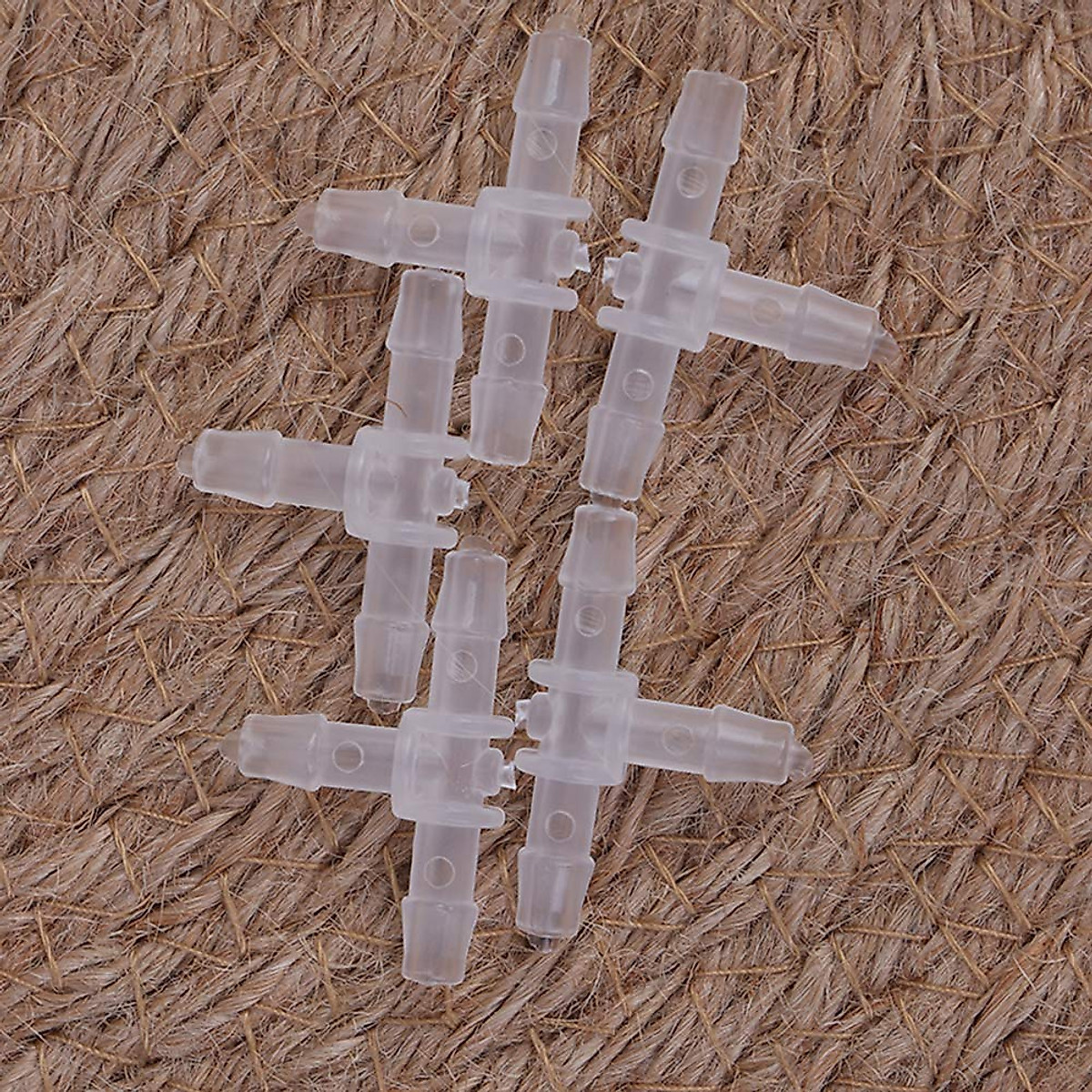 CoscosX 10 Sets White Drip Emitters with 3-Way Connector Curved Arrow Dripper Potted Plants Bend Sprinklers Garden Automatic Irrigation System for 4/7mm Hose Patio Watering Cooling Irrigation Kit