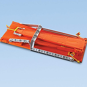 Hot Wheels Toy Car Track Set, 4-Lane Elimination Race with Fair-Start Launcher & 1 Toy Car in 1:64 Scale