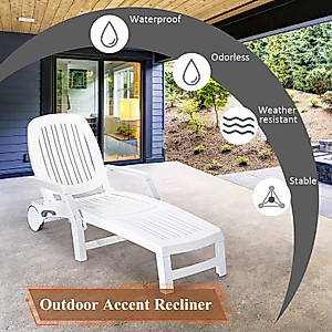 Giantex Chaise Lounge Outdoor 6 Adjustable Backrests Lounge Chair Recliner with Wheels for Patio, Poolside, Garden Foldable Beach Sunbathing Lounger(2, White)
