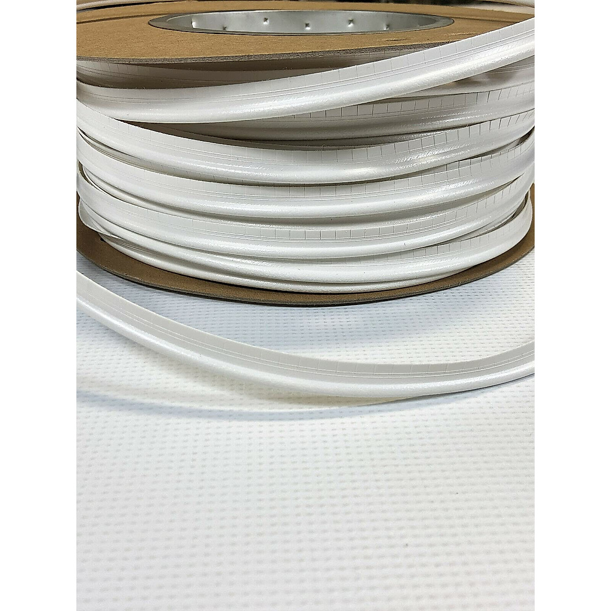 USA Fabric Store Vinyl Welt Cord Piping White 10 Yards Marine Automotive Fabric Boat Upholstery