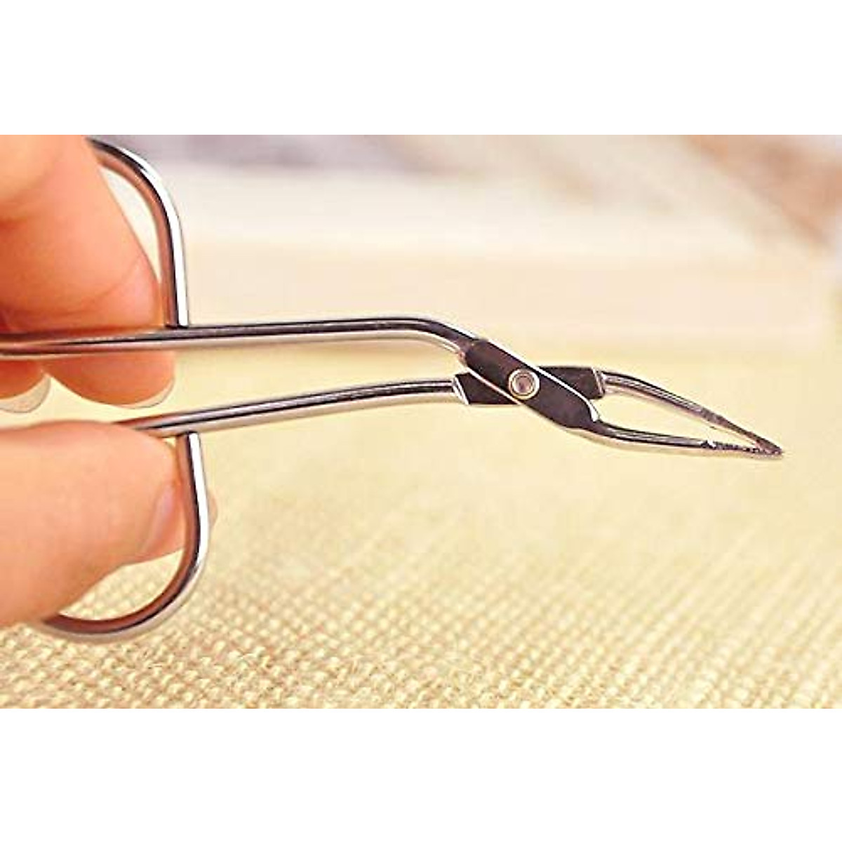 Professional Stainless Steel Eyebrow Scissor Pliers Straight Tip Flat Tweezers Clip Hair Remover Eyebrows Shaped Tool For Lady Women Men