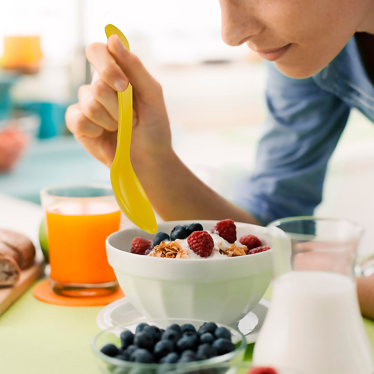 Plastic Egg Spoons for Soft Boiled Eggs,Colorful Disposable Coffee Spoons Plastic Spoons Disposable Hard and Soft Boiled Egg Spoons Multifunctional Plastic Spoons for Coffee, Tea,Ice-cream Pack of 24