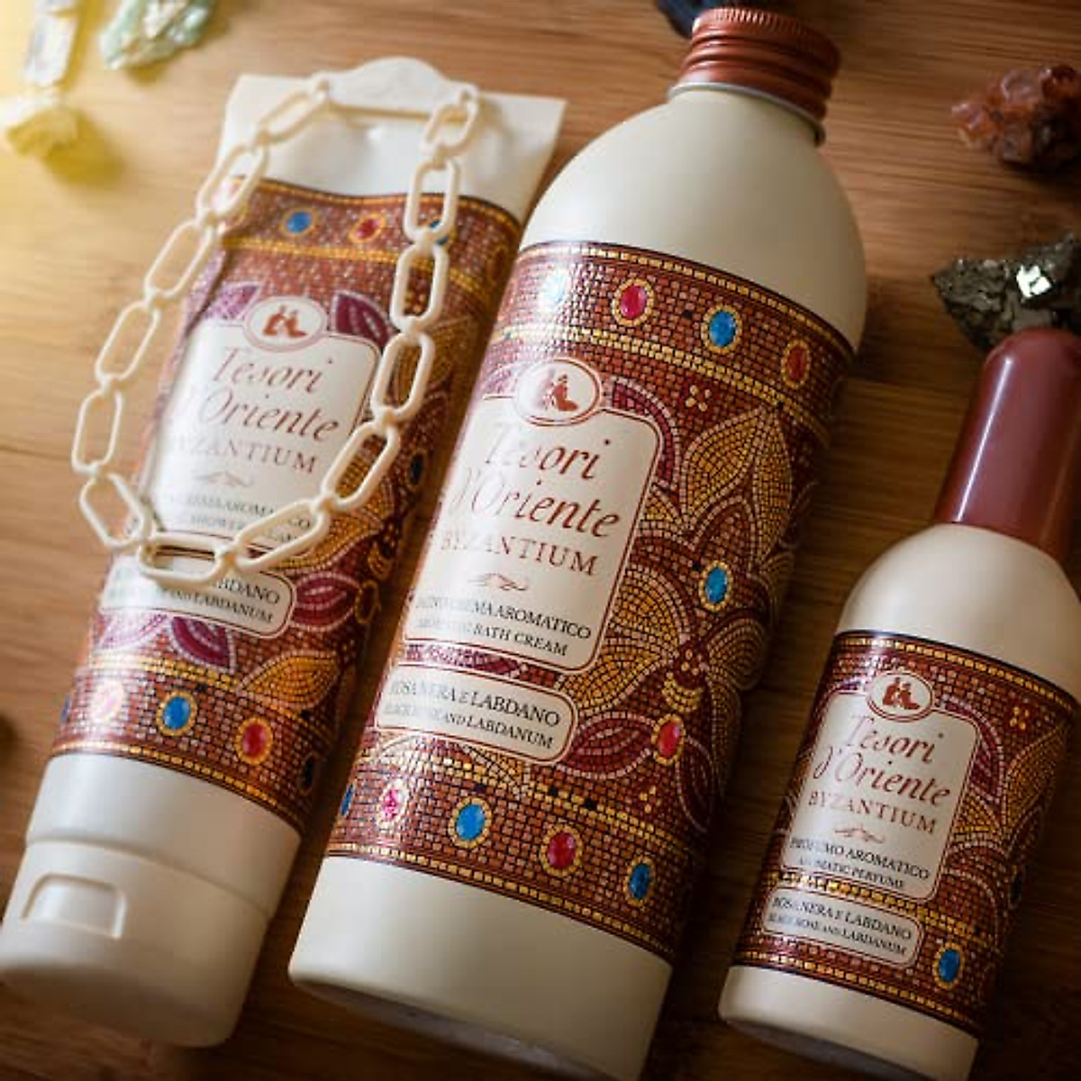 Tesori d’Oriente Bubble Bath for Women, Foaming Bath, Bath Bubbles for Women Relaxing, Luxurious Body Wash for Women & Skin Care- 500 Ml-16.91 us Fl Oz- [Italian Import ]-(Byzantium)