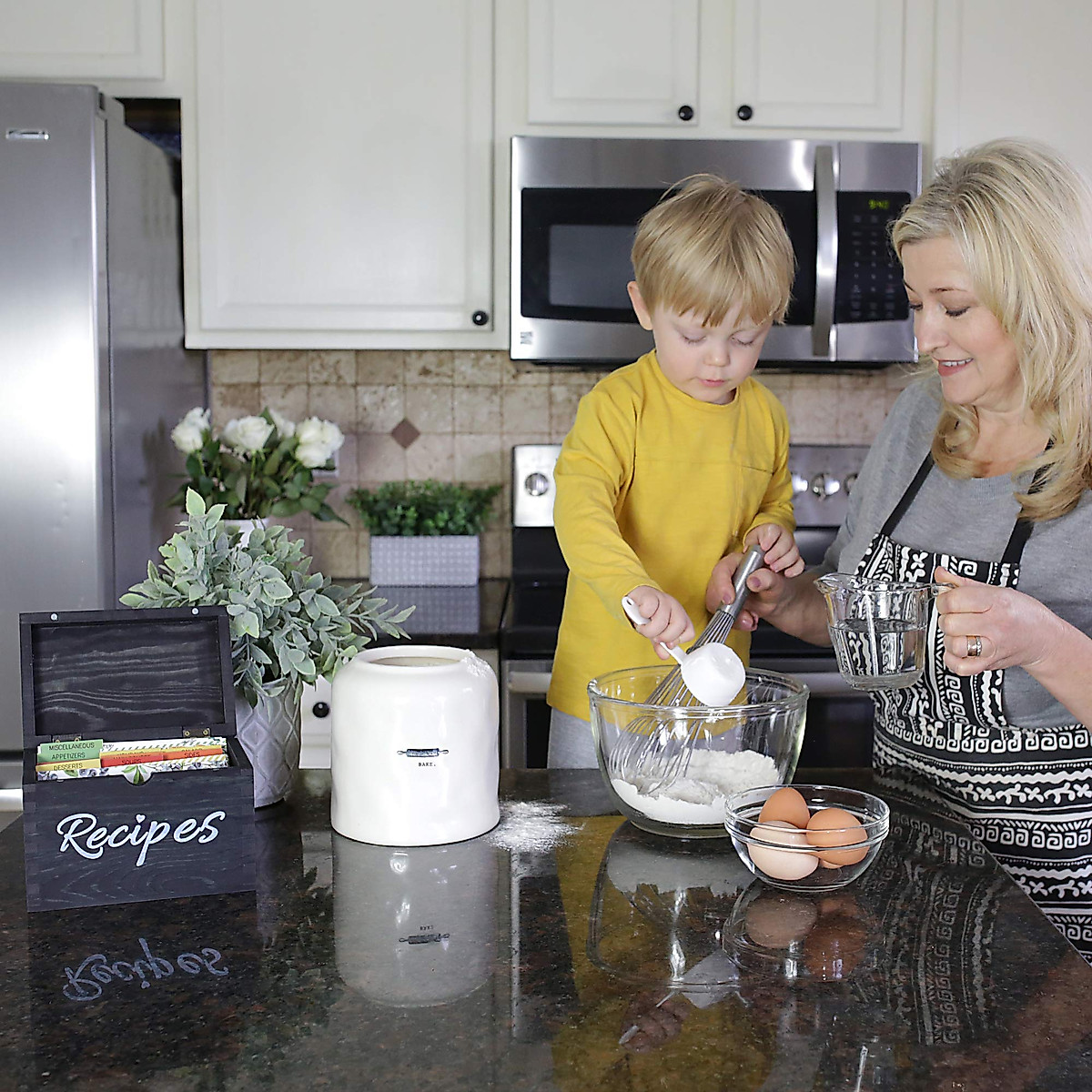 Baking & Beyond Recipe Box, Recipe Card Holder Box with 100 4x6 inch Recipe Cards, 9 Dividers, 1 Conversion & 1 Substitution Card, Vintage Style Solid Pinewood Recipe Organizer (7x5.3x4, Black)