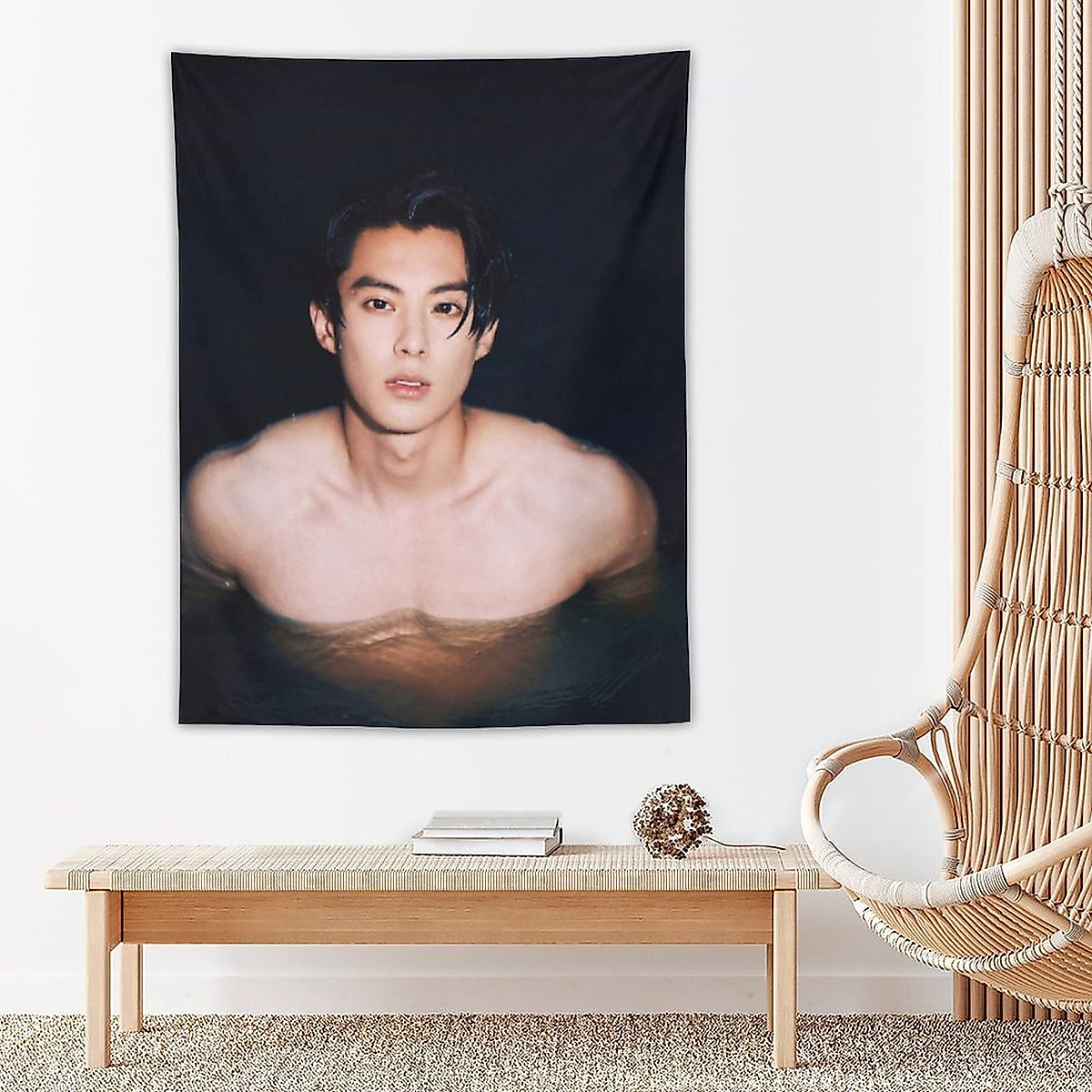 BAOJUN Dylan Wang Actor China Poster Sexy Artworks Polyester Tapestry Room Aesthetic Wall Art Prints Home Modern Decor Gifts 30"x40"