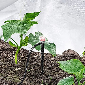 200 Pcs Drip Irrigation Emitters Drip Irrigation System Drip Irrigation Parts Adjustable 360 Degree Water Flow Fan Sprayer for 1/4 Inch 4mm/7mm Irrigation Tube Hose Patio Watering System (Red Black)