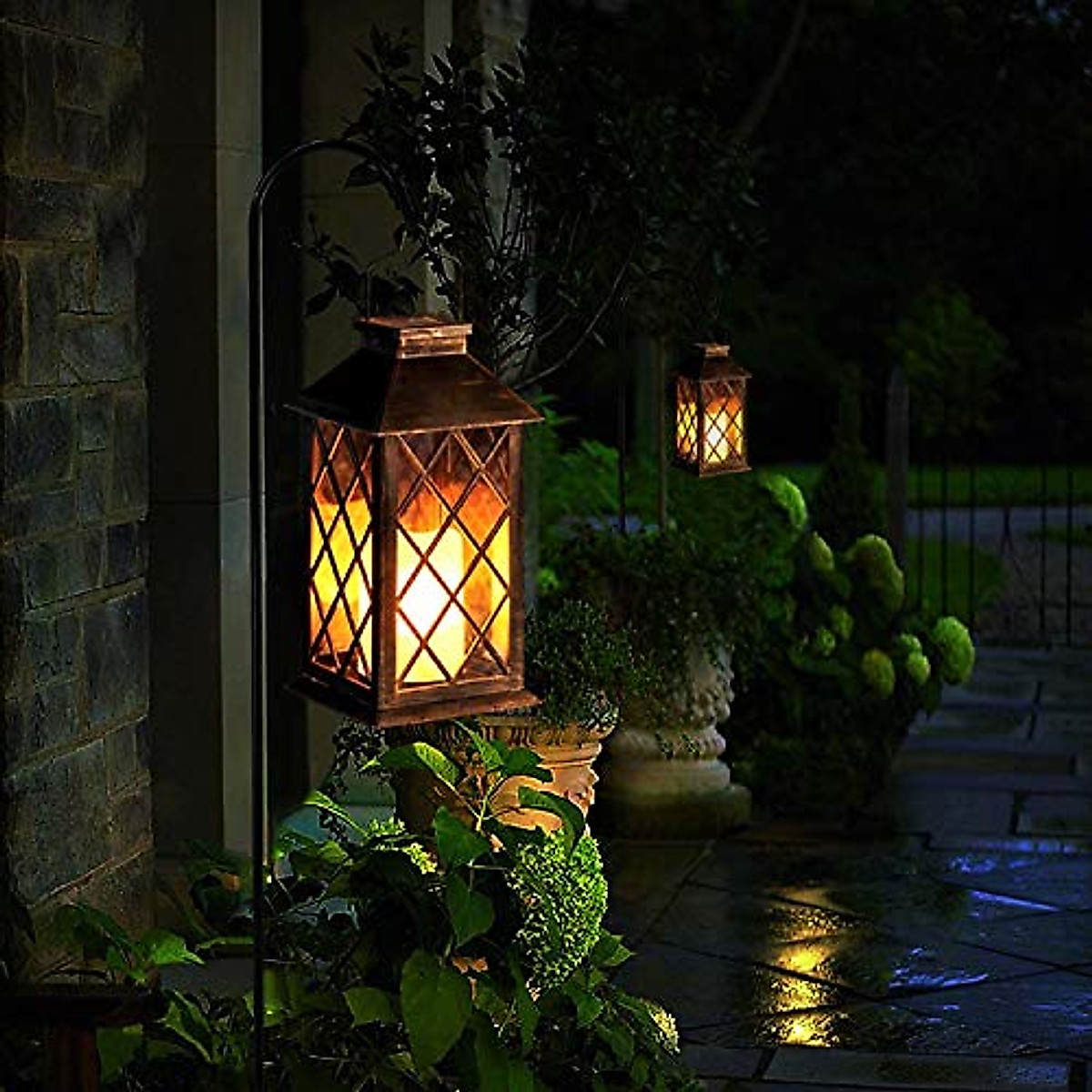Solar Lantern Lights Hanging Lanterns Outdoor， PVC Waterproof LED Flickering Flameless Candle Decorative Solar Lantern, for Patio Courtyard Garden (2 Pack)