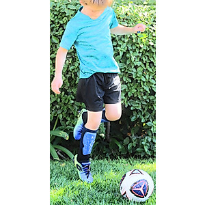 Kids Soccer Shin Guards with Adjustable Straps. Fits Ages 4-7. Black