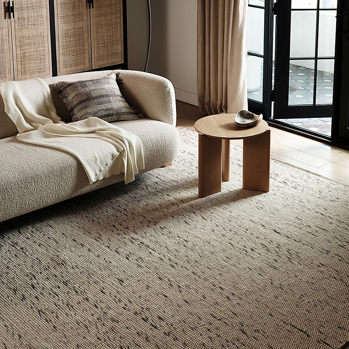 Rugs USA X Frenshe Interiors by Ashley Tisdale Hamptons Marled Tasseled Area Rug, 5x8, Ivory