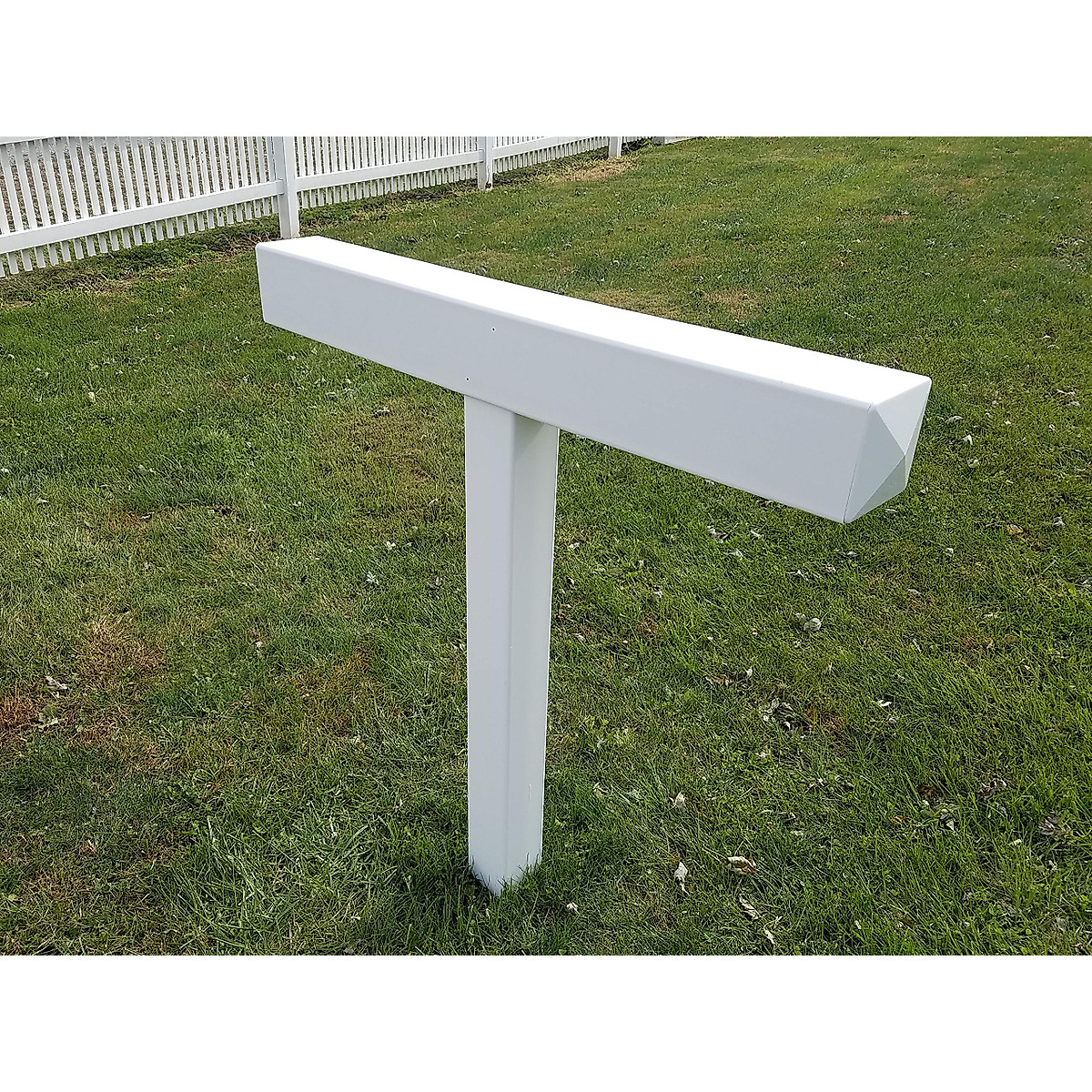 Handy Post for 3 XL Mailboxes, 42-in x 40-in, White, Vinyl Sleeve