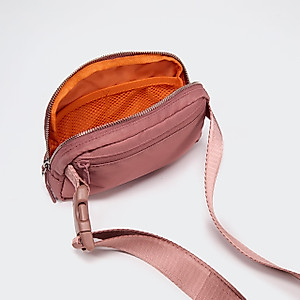 Pander Unisex Belt Bag Fanny Pack for Women with Adjustable Strap, Small Waist Pouch for Workout Running Traveling Hiking (Dune).