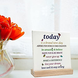 Urbcent Inspirational Desk Decoration for Women Encouragement Gifts for Women Friends Motivational Signs Desk Decorative 6"x6" Plaque Positive Cheer Up Birthday Gifts for Women