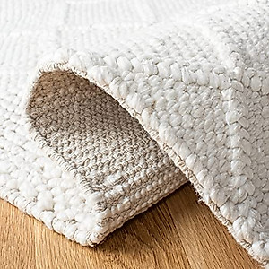 Safavieh Casablanca Collection 8' x 10' Ivory CSB278A Handmade Tassel Area Rug