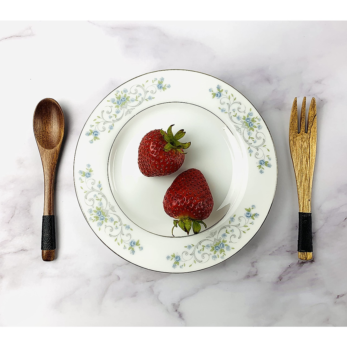 JapanBargain 2686x4, Set of 4 Wooden Dessert Spoons Coffee Spoons Yogurt Spoons Snack Spoons Ice Cream Spoons Small Children Spoons, 5-1/4 inch