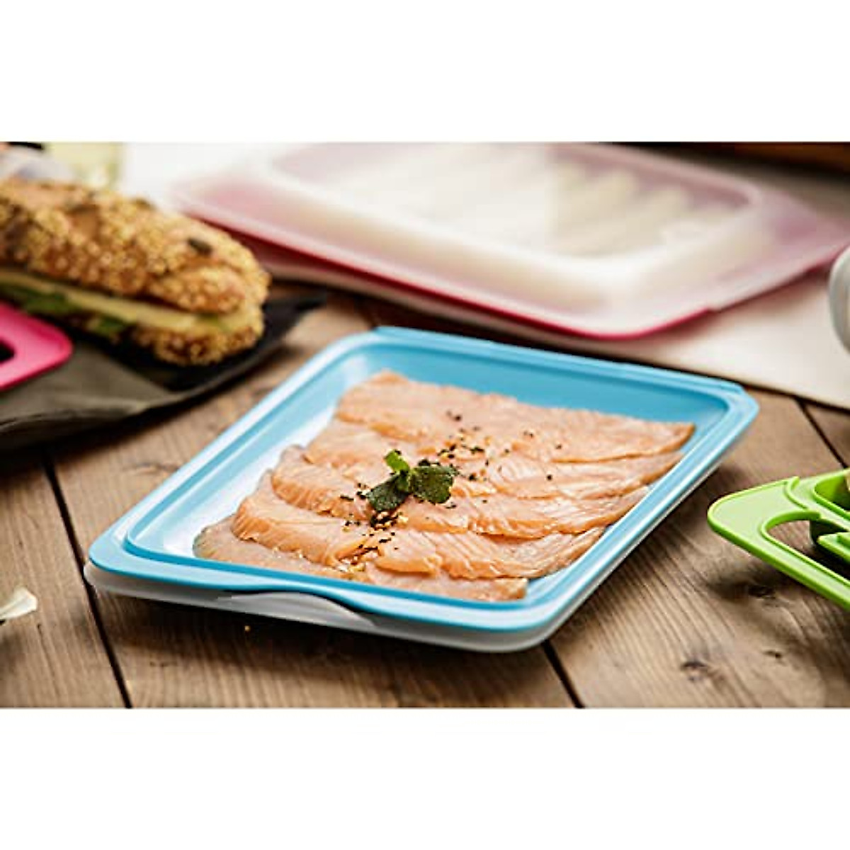 Tatay Set 4 cold meat container, with lid and body removed, in four colours, reusable and stackable, made of BpA-free plastic