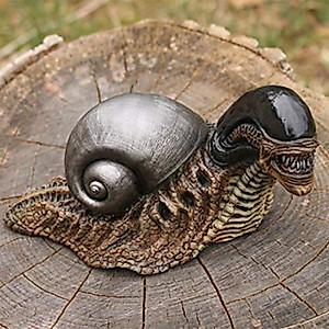 Uncosinb Alien Snail Statue Figure Statues Model Doll Collection Birthday Gifts Long Garden Home Decoration