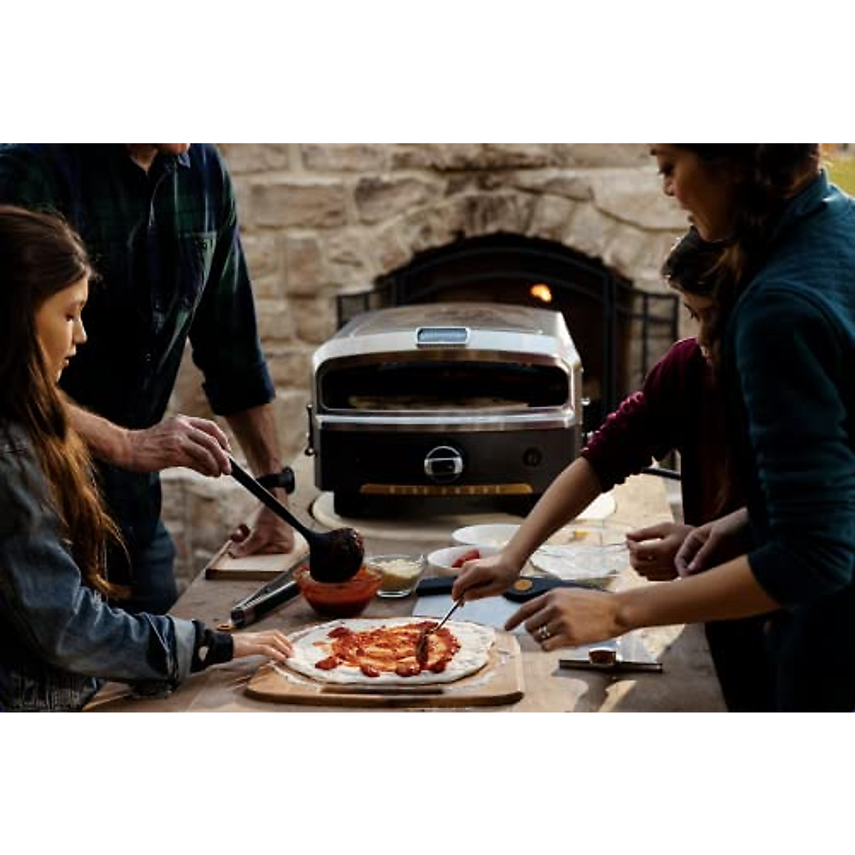 Halo Versa 16 Liquid Propane Gas Outdoor Pizza Oven with Rotating Cooking Stone | Portable Appliance for all Outdoor Kitchens