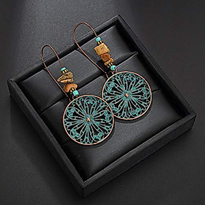 LQJstore Ethnic Earring Retro Green Pine Carved Water Drop Hollow Earrings Boho Earrings Geometric Dangle Earrings (B)