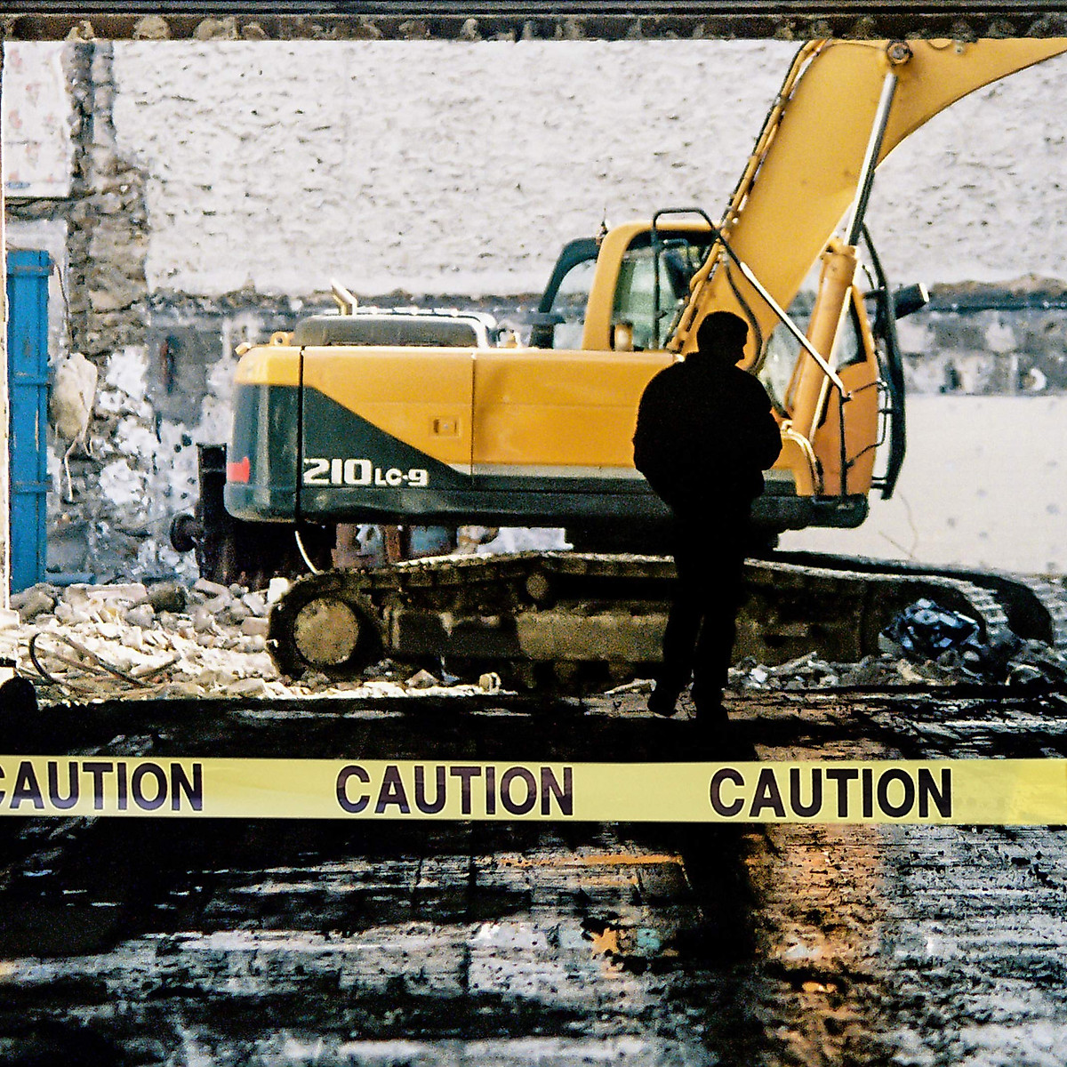 Caution Tape | Black and Yellow | Warning Keep Out | Halloween | Crime Scene Police Tape | Danger Barricade Hazard Construction Tape Roll | Do Not Enter | Flagging | 3 In x 1000 FT | by Teegan Tapes