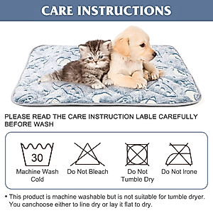 Leekalos Self Warming Cat Bed Self Heating Cat Dog Mat, Ultra Soft Extra Warm Thermal pet Pad for Indoor Outdoor Pets with Removable Cover Non-Slip Botom Washable